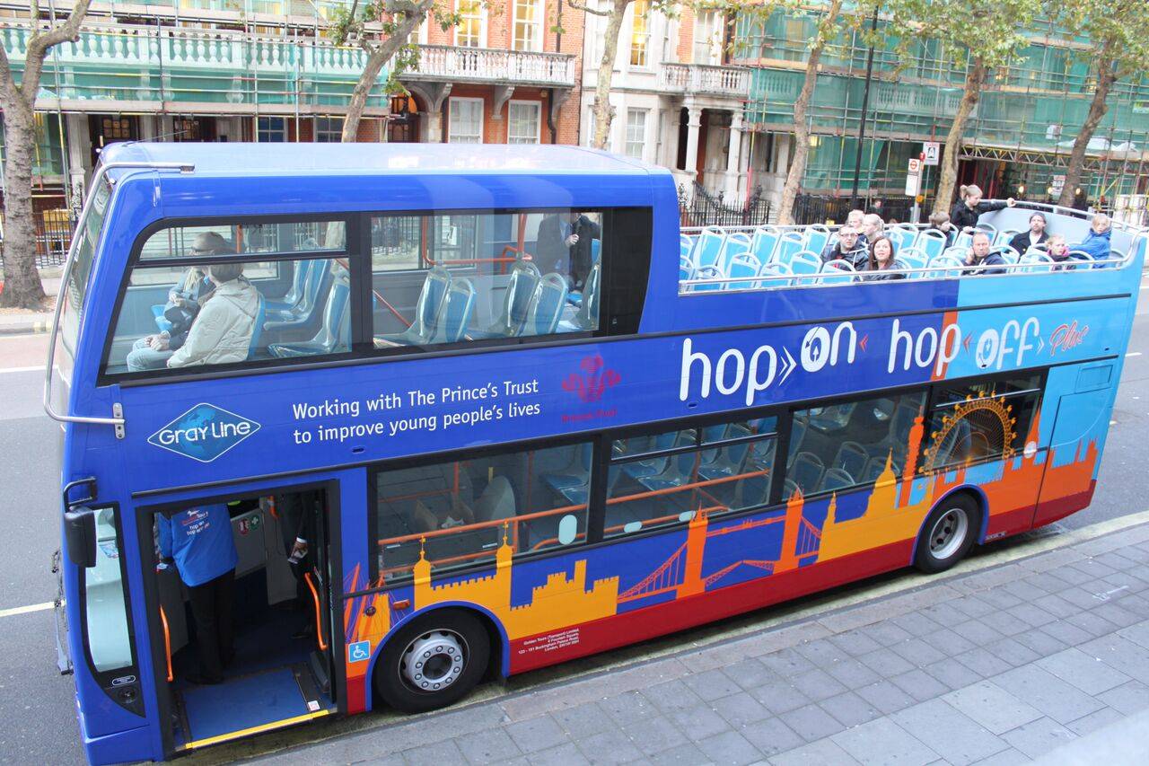 Sightseeing Bus Tour | Halal Tourism Britain
